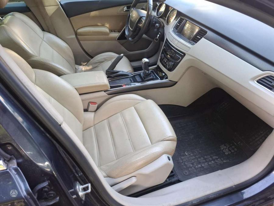 Zils Peugeot 508 2015 Viļņa, ar dzinēja tilpumu 1.56 L un nobraukumu 268 tūkst. km par 4400 €, foto 13 vietnē AUTOMOTO.COM.LV