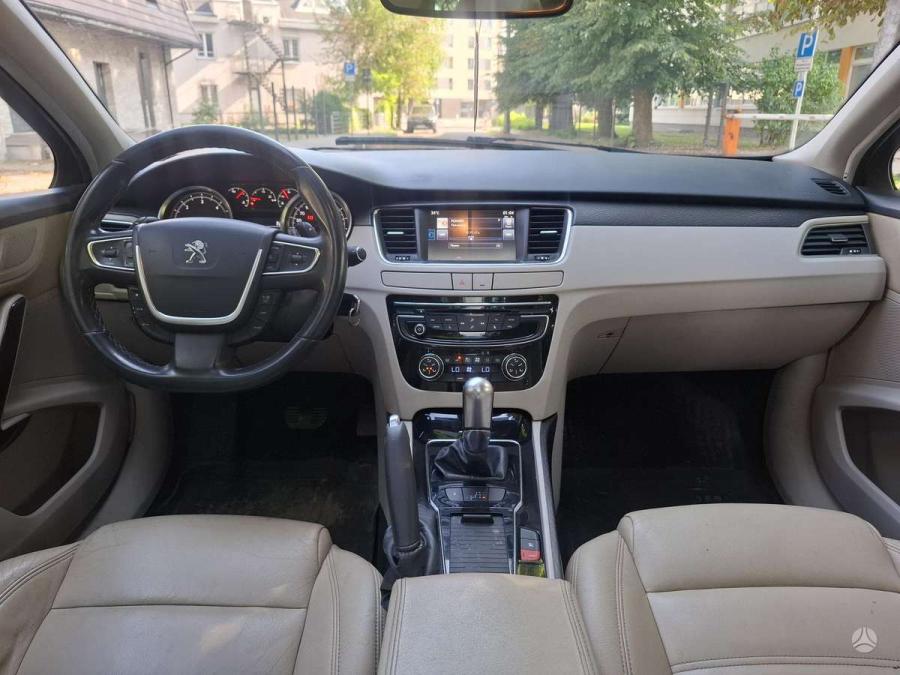 Zils Peugeot 508 2015 Viļņa, ar dzinēja tilpumu 1.56 L un nobraukumu 268 tūkst. km par 4400 €, foto 15 vietnē AUTOMOTO.COM.LV