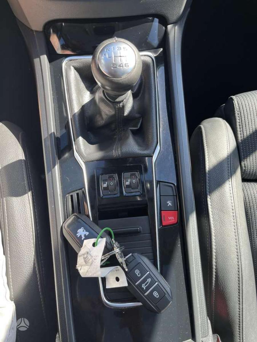 Zils Peugeot 508 2015 Tauragė, ar dzinēja tilpumu 1.60 L un nobraukumu 173 tūkst. km par 4400 €, foto 24 vietnē AUTOMOTO.COM.LV