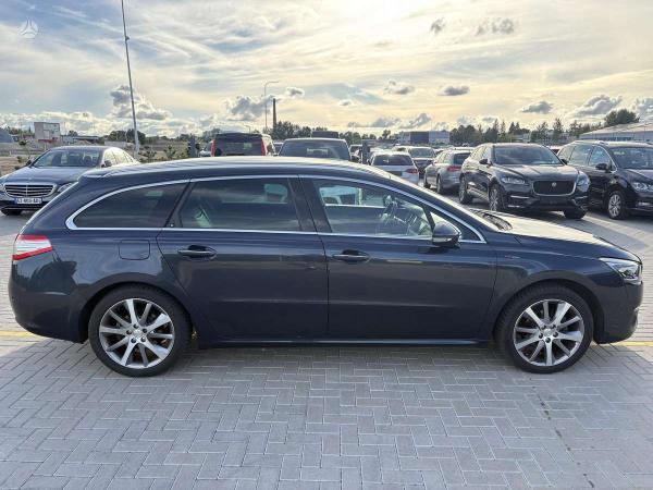 Blue Peugeot 508 2017 in Taurage, with an engine capacity of 1.56 L and mileage of 205 thousand km for 6650 €, photo 5 on AUTOMOTO.COM.LV