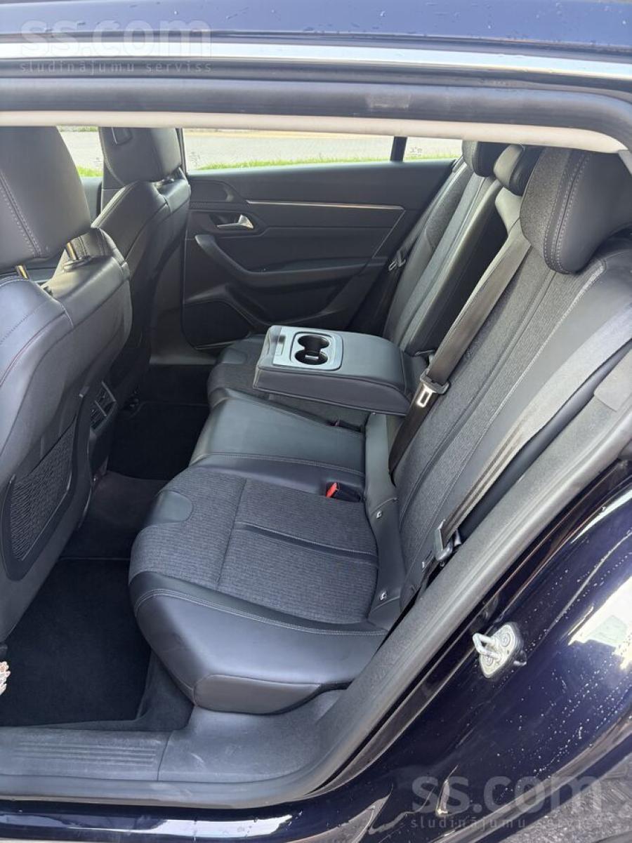 Blue Peugeot 508 2019 in Riga, with an engine capacity of 1.50 L and mileage of 277 thousand km for 8300 €, photo 10 on AUTOMOTO.COM.LV
