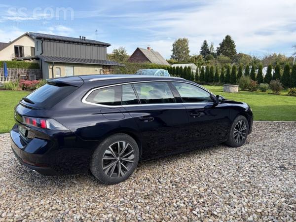 Blue Peugeot 508 2019 in Riga, with an engine capacity of 1.50 L and mileage of 283 thousand km for 8300 €, photo 4 on AUTOMOTO.COM.LV