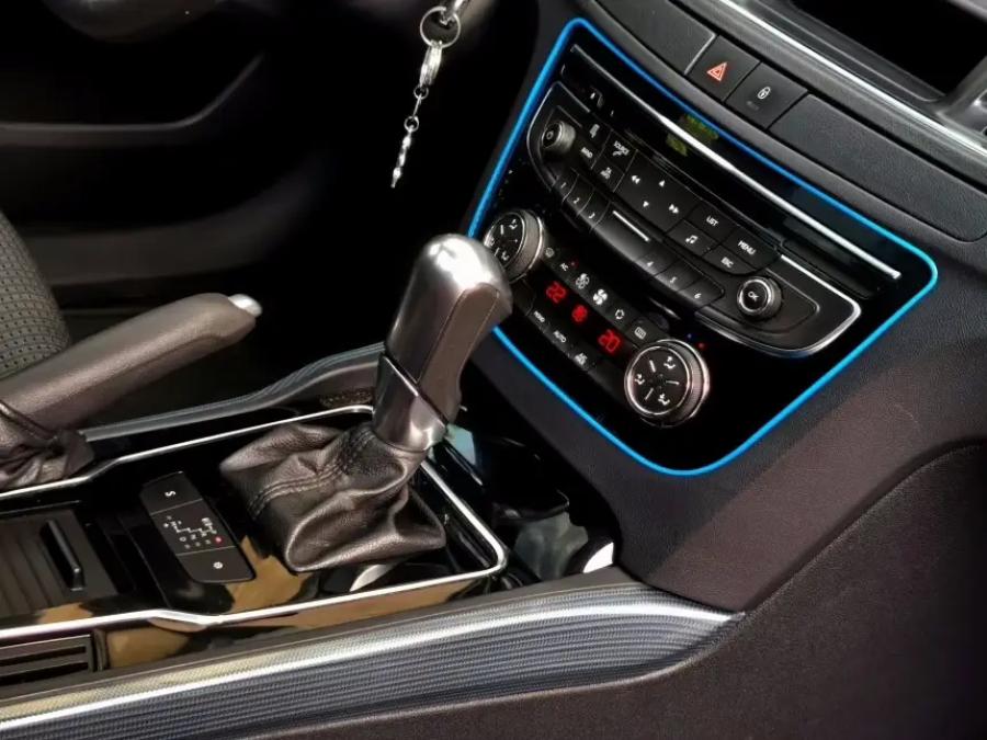 Brūns Peugeot 508 2011 Rīga, ar dzinēja tilpumu 2.00 L un nobraukumu 283 tūkst. km par 4600 €, foto 14 vietnē AUTOMOTO.COM.LV