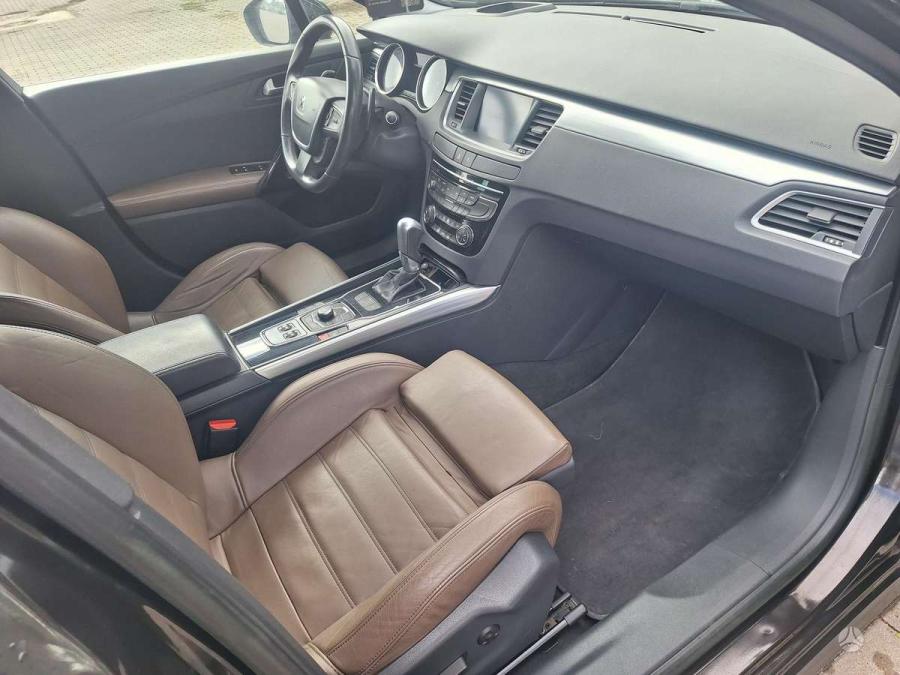 Brown Peugeot 508 2011 in Marijampole, with an engine capacity of 2.18 L and mileage of 251 thousand km for 4700 €, photo 15 on AUTOMOTO.COM.LV