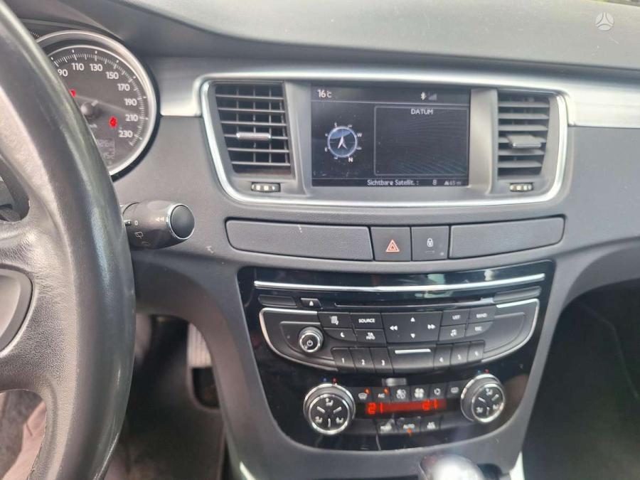 Brown Peugeot 508 2011 in Marijampole, with an engine capacity of 2.18 L and mileage of 251 thousand km for 4700 €, photo 22 on AUTOMOTO.COM.LV