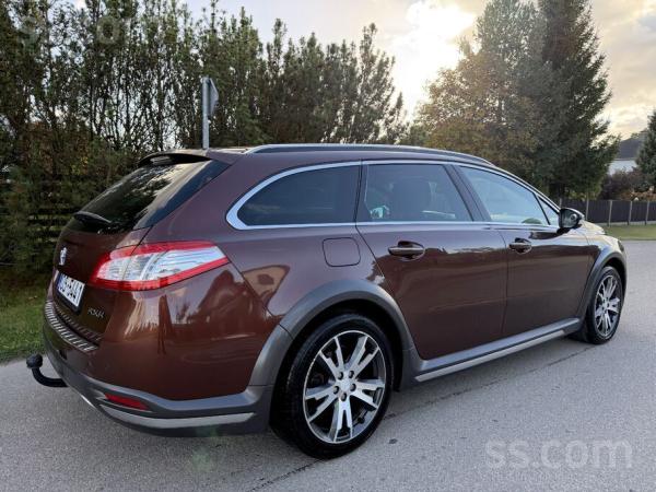 Brown Peugeot 508 2012 in Riga, with an engine capacity of 2.00 L and mileage of 252 thousand km for 6000 €, photo 9 on AUTOMOTO.COM.LV