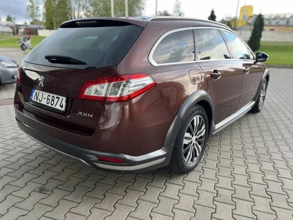 Brown Peugeot 508 2013 in Jekabpils, with an engine capacity of 2.00 L and mileage of 235 thousand km for 6900 €, photo 3 on AUTOMOTO.COM.LV