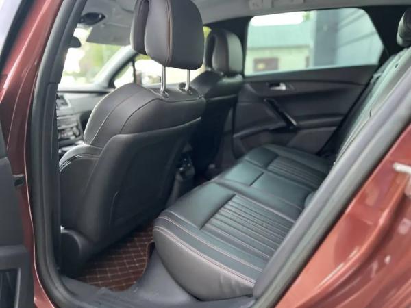 Brown Peugeot 508 2013 in Jekabpils, with an engine capacity of 2.00 L and mileage of 235 thousand km for 6900 €, photo 10 on AUTOMOTO.COM.LV