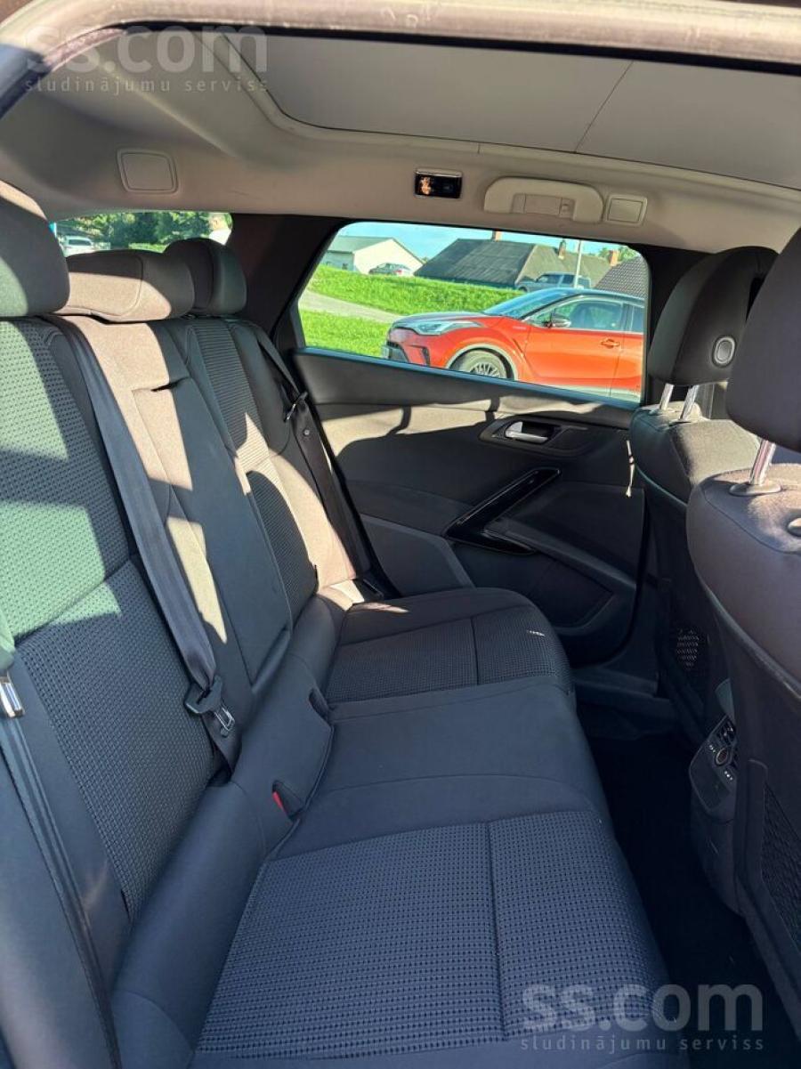 Brown Peugeot 508 2013 in Daugavpils, with an engine capacity of 1.60 L and mileage of 312 thousand km for 3850 €, photo 6 on AUTOMOTO.COM.LV