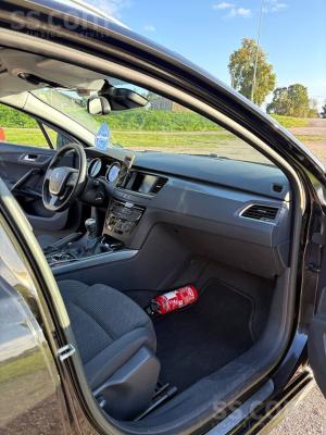 Brown Peugeot 508 2013 in Daugavpils, with an engine capacity of 1.60 L and mileage of 312 thousand km for 3850 €, photo 8 on AUTOMOTO.COM.LV