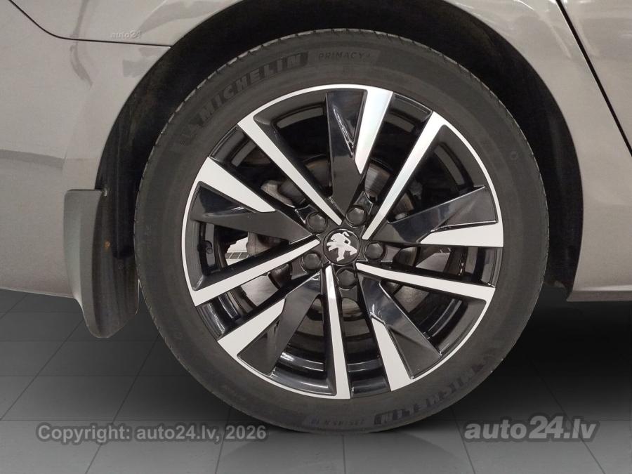Grey Peugeot 508 2023 in Tallinn, with an engine capacity of 1.50 L and mileage of 60 thousand km for 22990 €, photo 10 on AUTOMOTO.COM.LV