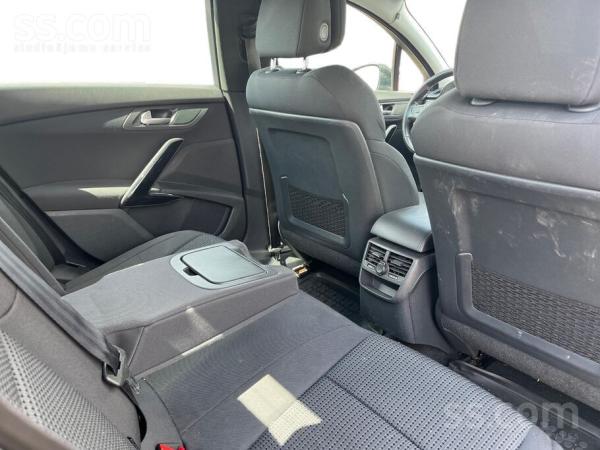 Grey Peugeot 508 2011 in Riga, with an engine capacity of 1.60 L and mileage of 324 thousand km for 1490 €, photo 7 on AUTOMOTO.COM.LV