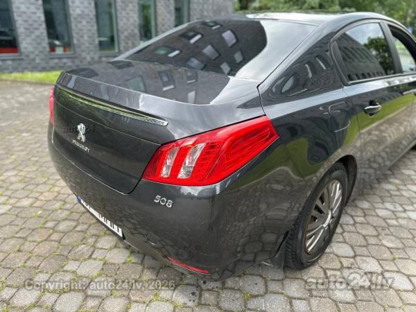 Pelēks Peugeot 508 2012 Tallina, ar dzinēja tilpumu 1.60 L un nobraukumu 200 tūkst. km par 1999 €, foto 6 vietnē AUTOMOTO.COM.LV
