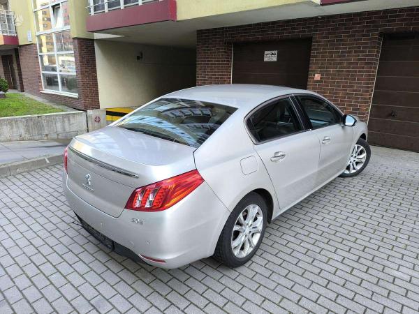 Grey Peugeot 508 2012 in Vilnius, with an engine capacity of 2.00 L and mileage of 299 thousand km for 2600 €, photo 2 on AUTOMOTO.COM.LV