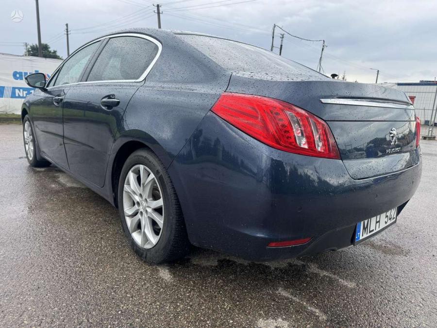 Pelēks Peugeot 508 2012 Kauņa, ar dzinēja tilpumu 1.60 L un nobraukumu 240 tūkst. km par 1600 €, foto 6 vietnē AUTOMOTO.COM.LV