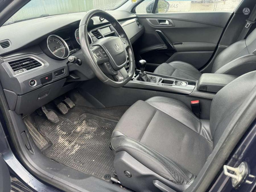Pelēks Peugeot 508 2012 Kauņa, ar dzinēja tilpumu 1.60 L un nobraukumu 240 tūkst. km par 1600 €, foto 12 vietnē AUTOMOTO.COM.LV