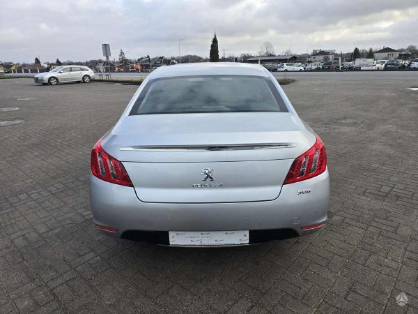Grey Peugeot 508 2013 in Taurage, with an engine capacity of 2.00 L and mileage of 127 thousand km for 5600 €, photo 8 on AUTOMOTO.COM.LV