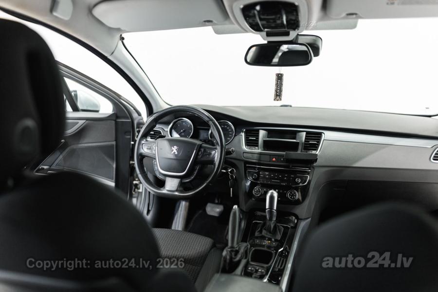 Grey Peugeot 508 2013 in Tallinn, with an engine capacity of 2.00 L and mileage of 207 thousand km for 4990 €, photo 12 on AUTOMOTO.COM.LV