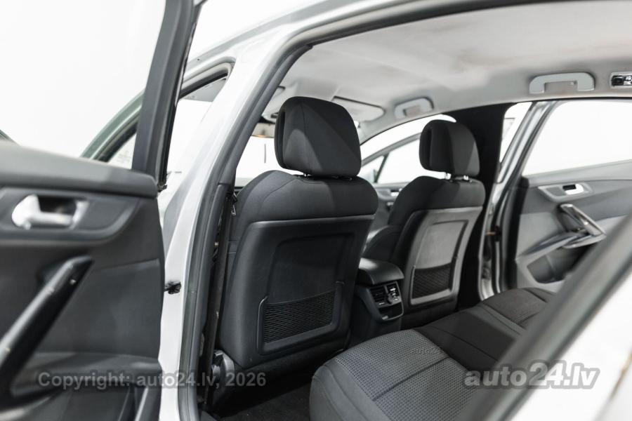 Grey Peugeot 508 2013 in Tallinn, with an engine capacity of 2.00 L and mileage of 207 thousand km for 4990 €, photo 16 on AUTOMOTO.COM.LV
