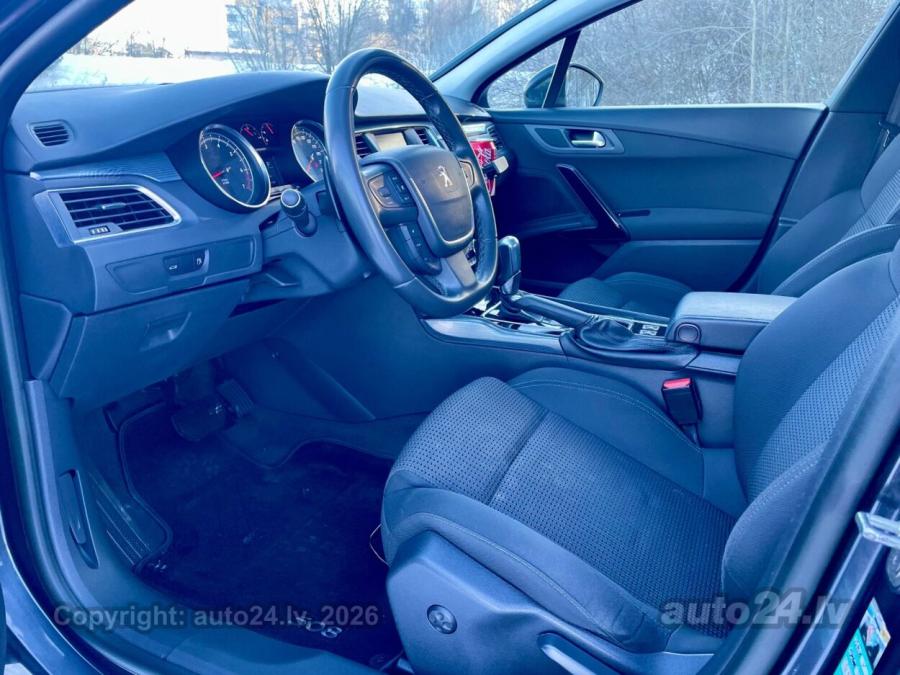 Grey Peugeot 508 2014 in Tallinn, with an engine capacity of 1.60 L and mileage of 135 thousand km for 5790 €, photo 8 on AUTOMOTO.COM.LV