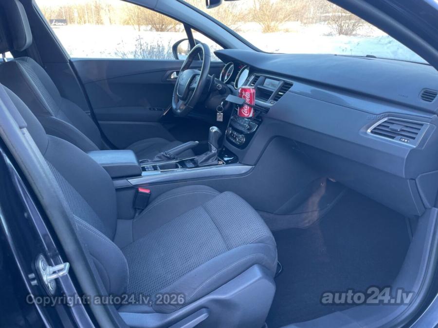 Pelēks Peugeot 508 2014 Tallina, ar dzinēja tilpumu 1.60 L un nobraukumu 135 tūkst. km par 5790 €, foto 11 vietnē AUTOMOTO.COM.LV