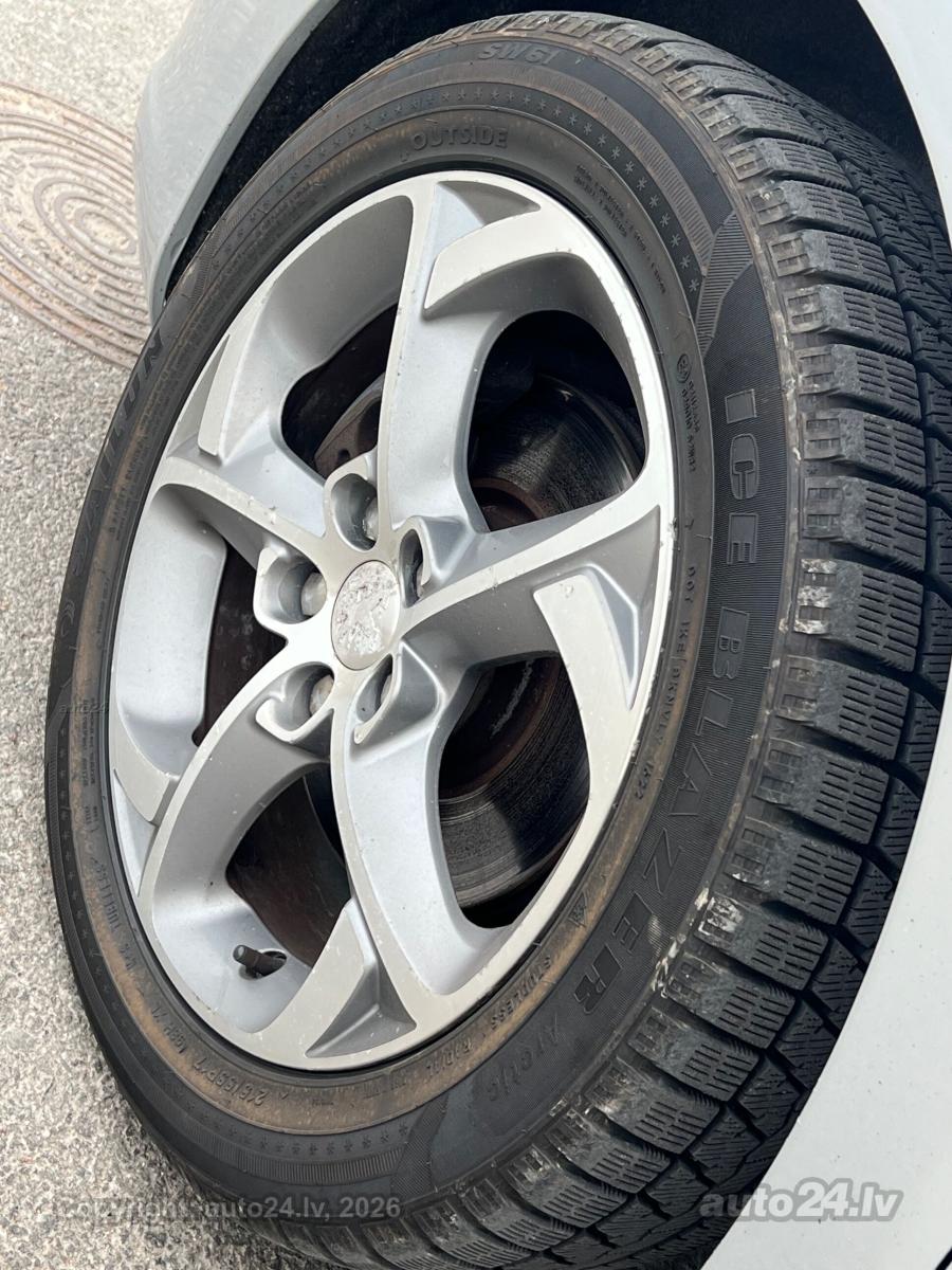 Pelēks Peugeot 508 2014 Narva, ar dzinēja tilpumu 1.60 L un nobraukumu 153 tūkst. km par 4499 €, foto 13 vietnē AUTOMOTO.COM.LV