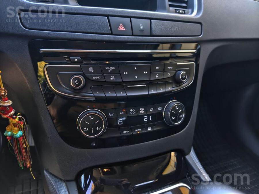 Pelēks Peugeot 508 2014 Ogre, ar dzinēja tilpumu 2.00 L un nobraukumu 150 tūkst. km par 6570 €, foto 17 vietnē AUTOMOTO.COM.LV