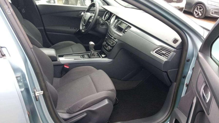 Grey Peugeot 508 2014 in Panevezys, with an engine capacity of 1.56 L and mileage of 226 thousand km for 4000 €, photo 16 on AUTOMOTO.COM.LV