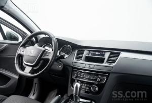 Grey Peugeot 508 2015 in Tallinn, with an engine capacity of 1.60 L and mileage of 155 thousand km for 6999 €, photo 14 on AUTOMOTO.COM.LV