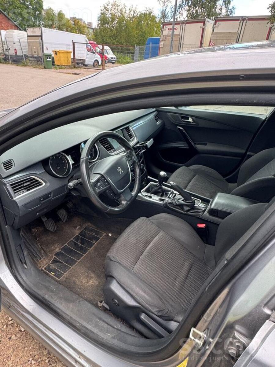 Pelēks Peugeot 508 2015 Rīga, ar dzinēja tilpumu 1.60 L un nobraukumu 191 tūkst. km par 2650 €, foto 6 vietnē AUTOMOTO.COM.LV