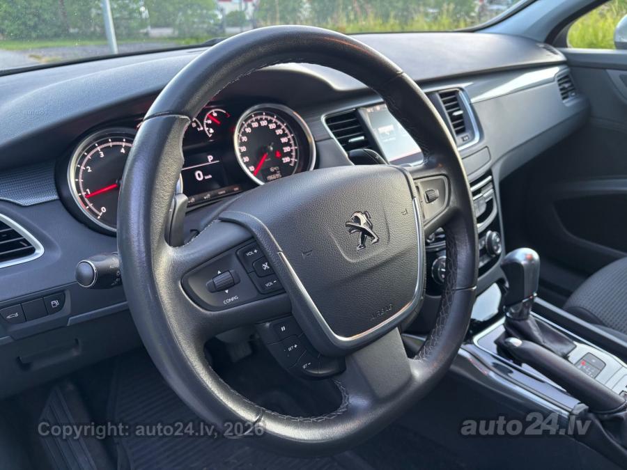 Pelēks Peugeot 508 2017 Tallina, ar dzinēja tilpumu 1.60 L un nobraukumu 196 tūkst. km par 6500 €, foto 12 vietnē AUTOMOTO.COM.LV