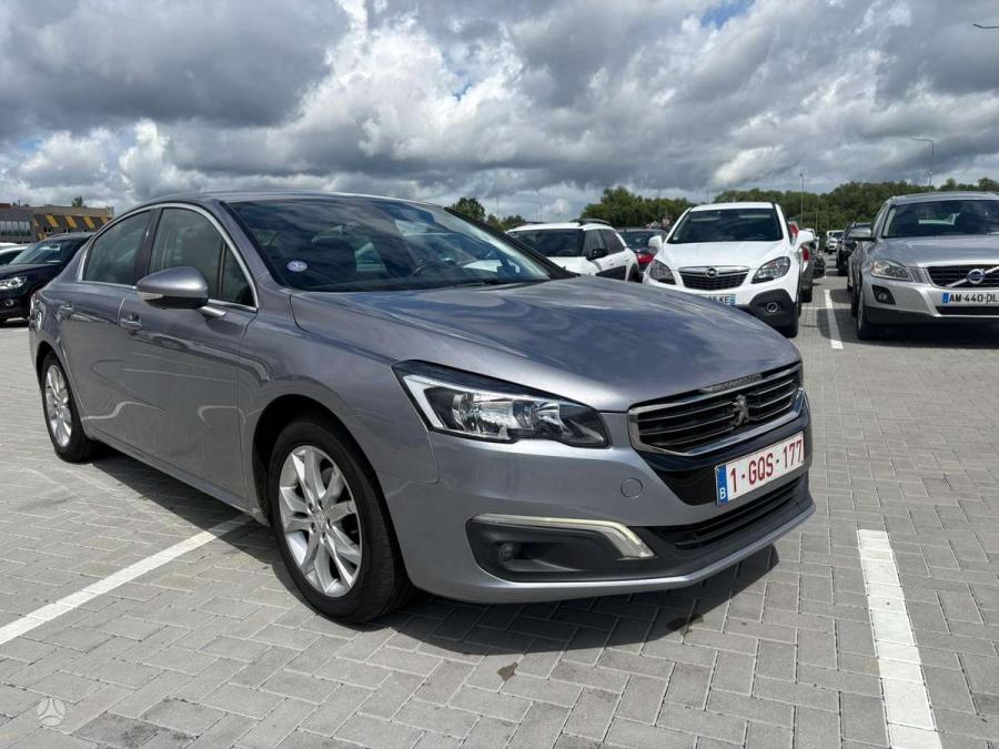 Grey Peugeot 508 2018 in Taurage, with an engine capacity of 1.60 L and mileage of 195 thousand km for 6600 €, photo 8 on AUTOMOTO.COM.LV