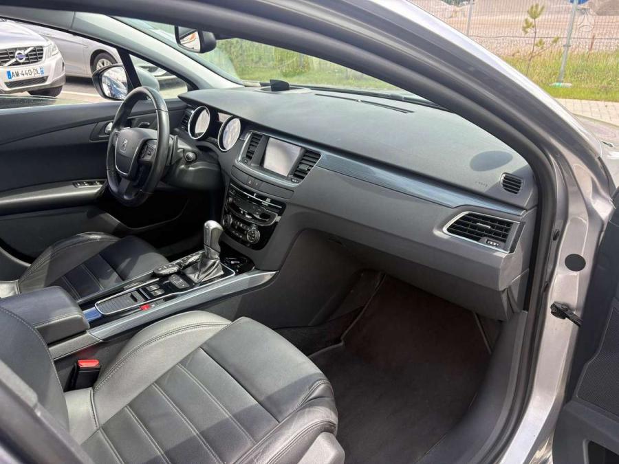 Grey Peugeot 508 2018 in Taurage, with an engine capacity of 1.60 L and mileage of 195 thousand km for 6600 €, photo 16 on AUTOMOTO.COM.LV