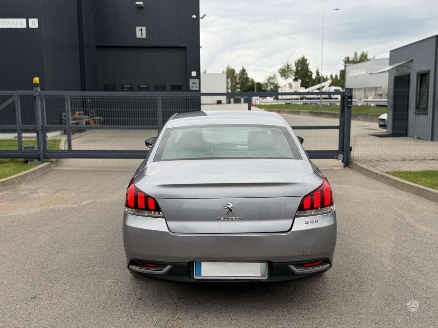 Pelēks Peugeot 508 2018 Viļņa, ar dzinēja tilpumu 1.56 L un nobraukumu 298 tūkst. km par 4950 €, foto 8 vietnē AUTOMOTO.COM.LV