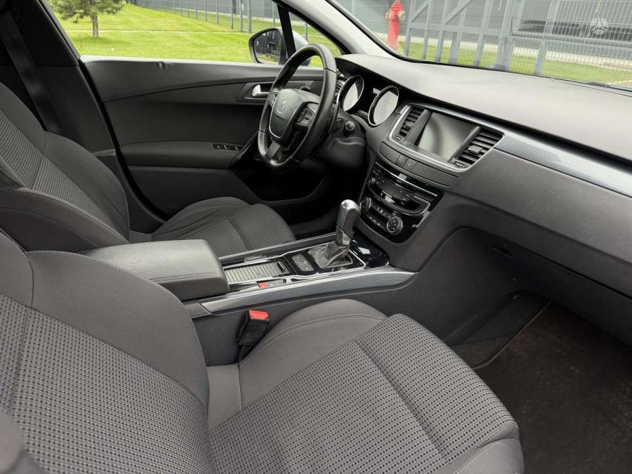 Pelēks Peugeot 508 2018 Viļņa, ar dzinēja tilpumu 1.56 L un nobraukumu 298 tūkst. km par 4950 €, foto 18 vietnē AUTOMOTO.COM.LV