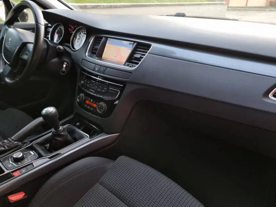 Pelēks Peugeot 508 2011 Jēkabpils, ar dzinēja tilpumu 2.00 L un nobraukumu 407 tūkst. km par 4550 €, foto 20 vietnē AUTOMOTO.COM.LV