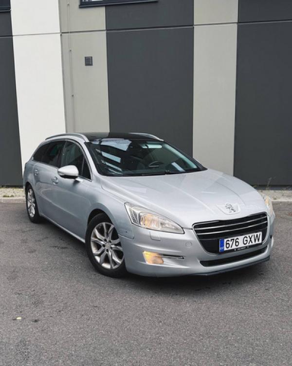 Peugeot 508 2011 in Tallinn on AUTOMOTO.COM.LV Grey Peugeot 508 2011 in Tallinn, with an engine capacity of 0.00 L and mileage of 339 thousand km for 2900 €, photo 1 on AUTOMOTO.COM.LV