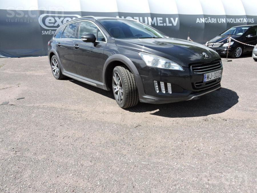 Grey Peugeot 508 2012 in Cesis, with an engine capacity of 2.00 L and mileage of 260 thousand km for 4300 €, photo 3 on AUTOMOTO.COM.LV