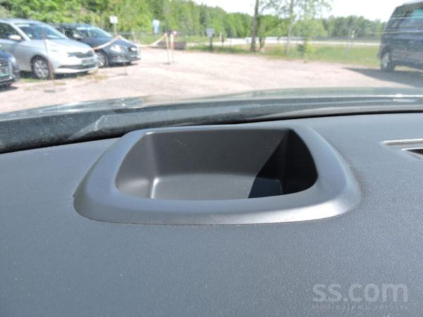 Grey Peugeot 508 2012 in Cesis, with an engine capacity of 2.00 L and mileage of 260 thousand km for 4300 €, photo 6 on AUTOMOTO.COM.LV