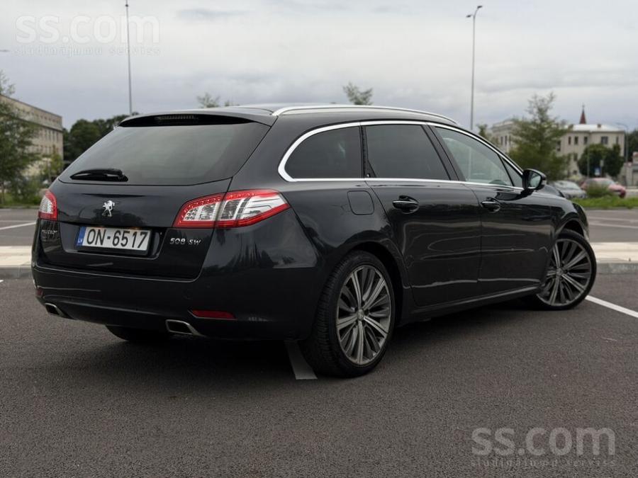 Grey Peugeot 508 2012 in Jelgava, with an engine capacity of 2.20 L and mileage of 364 thousand km for 3200 €, photo 5 on AUTOMOTO.COM.LV