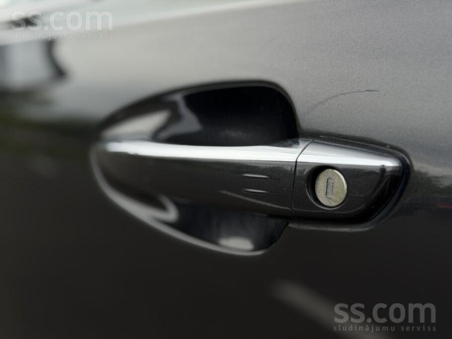 Grey Peugeot 508 2012 in Jelgava, with an engine capacity of 2.20 L and mileage of 364 thousand km for 3200 €, photo 8 on AUTOMOTO.COM.LV