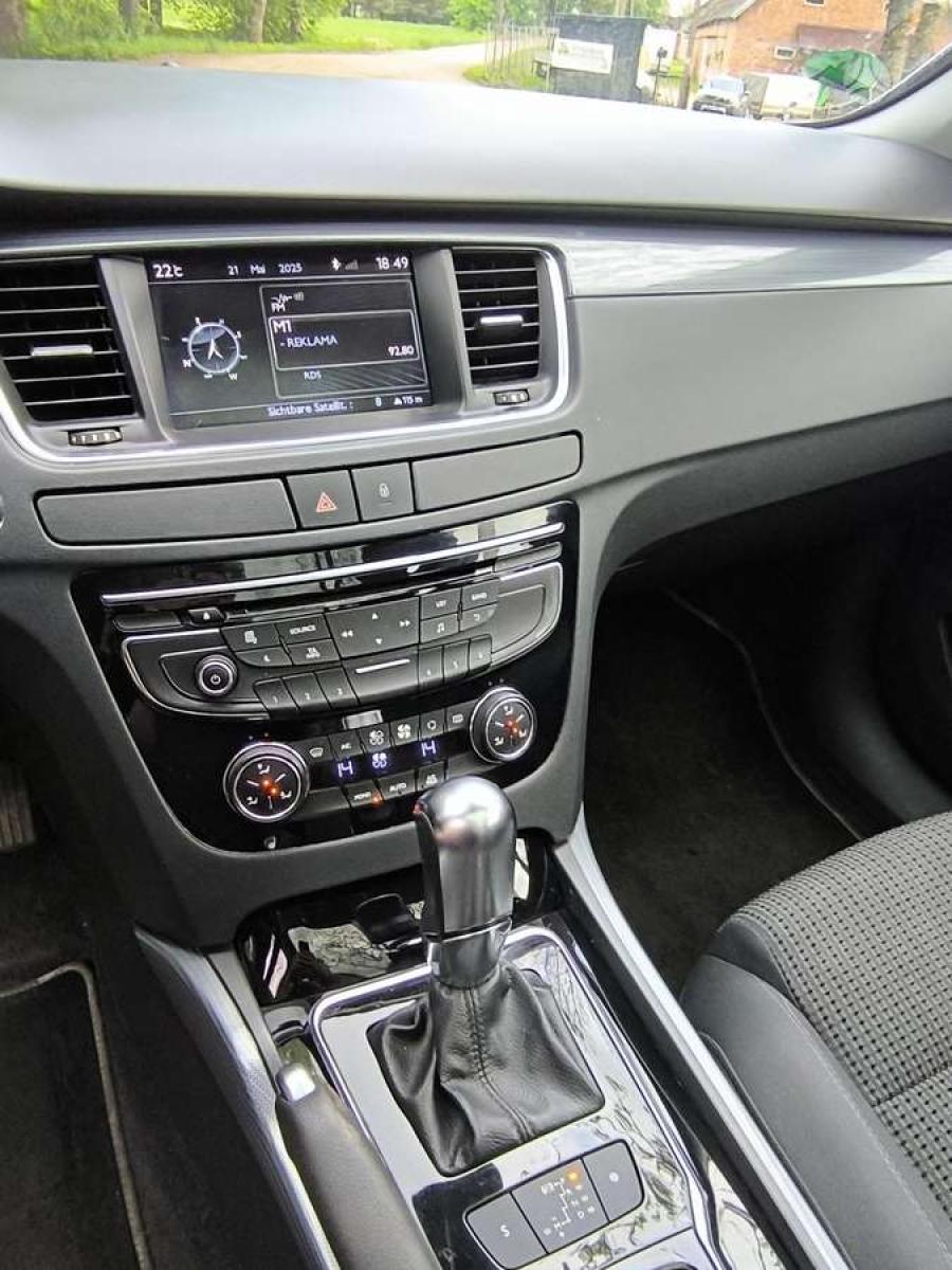 Pelēks Peugeot 508 2012 Raseiniai, ar dzinēja tilpumu 2.00 L un nobraukumu 216 tūkst. km par 4350 €, foto 26 vietnē AUTOMOTO.COM.LV