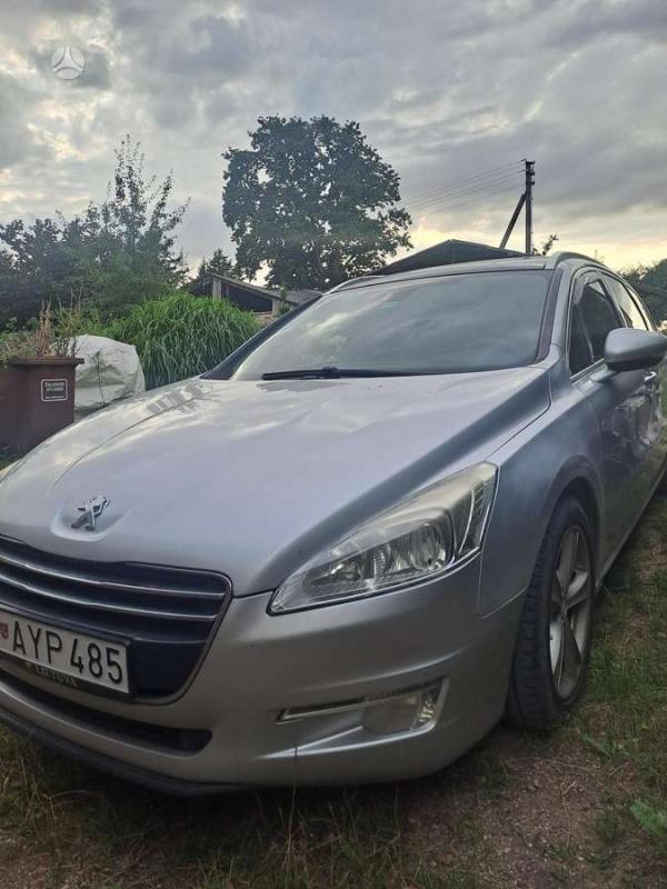 Grey Peugeot 508 2012 in Klaipeda, with an engine capacity of 2.00 L and mileage of 320 thousand km for 1200 €, photo 5 on AUTOMOTO.COM.LV