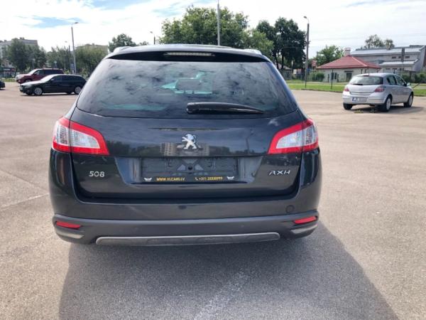 Grey Peugeot 508 2014 in Riga, with an engine capacity of 2.00 L and mileage of 240 thousand km for 8950 €, photo 6 on AUTOMOTO.COM.LV