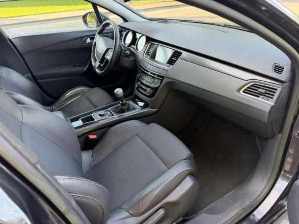 Grey Peugeot 508 2014 in Taurage, with an engine capacity of 2.00 L and mileage of 289 thousand km for 3900 €, photo 5 on AUTOMOTO.COM.LV