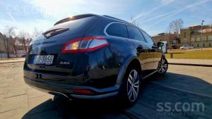 Grey Peugeot 508 2015 in Riga, with an engine capacity of 2.00 L and mileage of 372 thousand km for 3990 €, photo 6 on AUTOMOTO.COM.LV