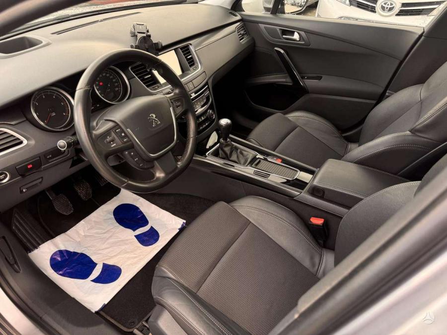 Pelēks Peugeot 508 2015 Tauragė, ar dzinēja tilpumu 2.00 L un nobraukumu 177 tūkst. km par 6600 €, foto 13 vietnē AUTOMOTO.COM.LV