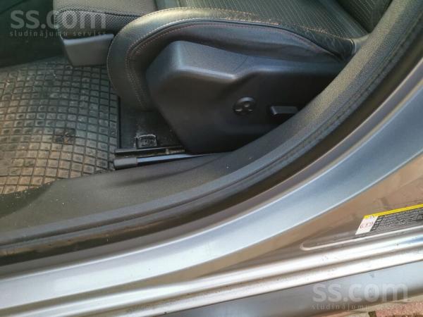Grey Peugeot 508 2015 in Riga, with an engine capacity of 2.00 L and mileage of 321 thousand km for 5350 €, photo 10 on AUTOMOTO.COM.LV