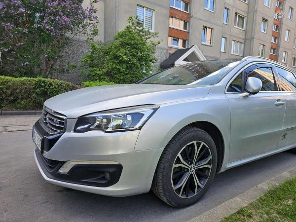 Пежо 508 2015 в Шяуляй на AUTOMOTO.COM.LV Серый Пежо 508 2015 в Шяуляй, объемом двигателя 2.00 л и пробегом 305 тыс. км за 5500 €, фото 1 на AUTOMOTO.COM.LV
