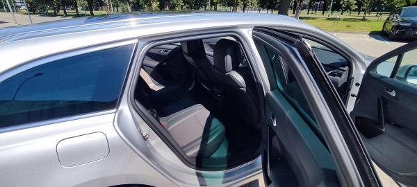 Pelēks Peugeot 508 2016 Tauragė, ar dzinēja tilpumu 2.00 L un nobraukumu 330 tūkst. km par 5200 €, foto 10 vietnē AUTOMOTO.COM.LV
